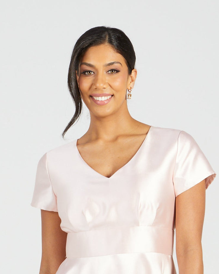 Princess Lily – Pearls & Roses